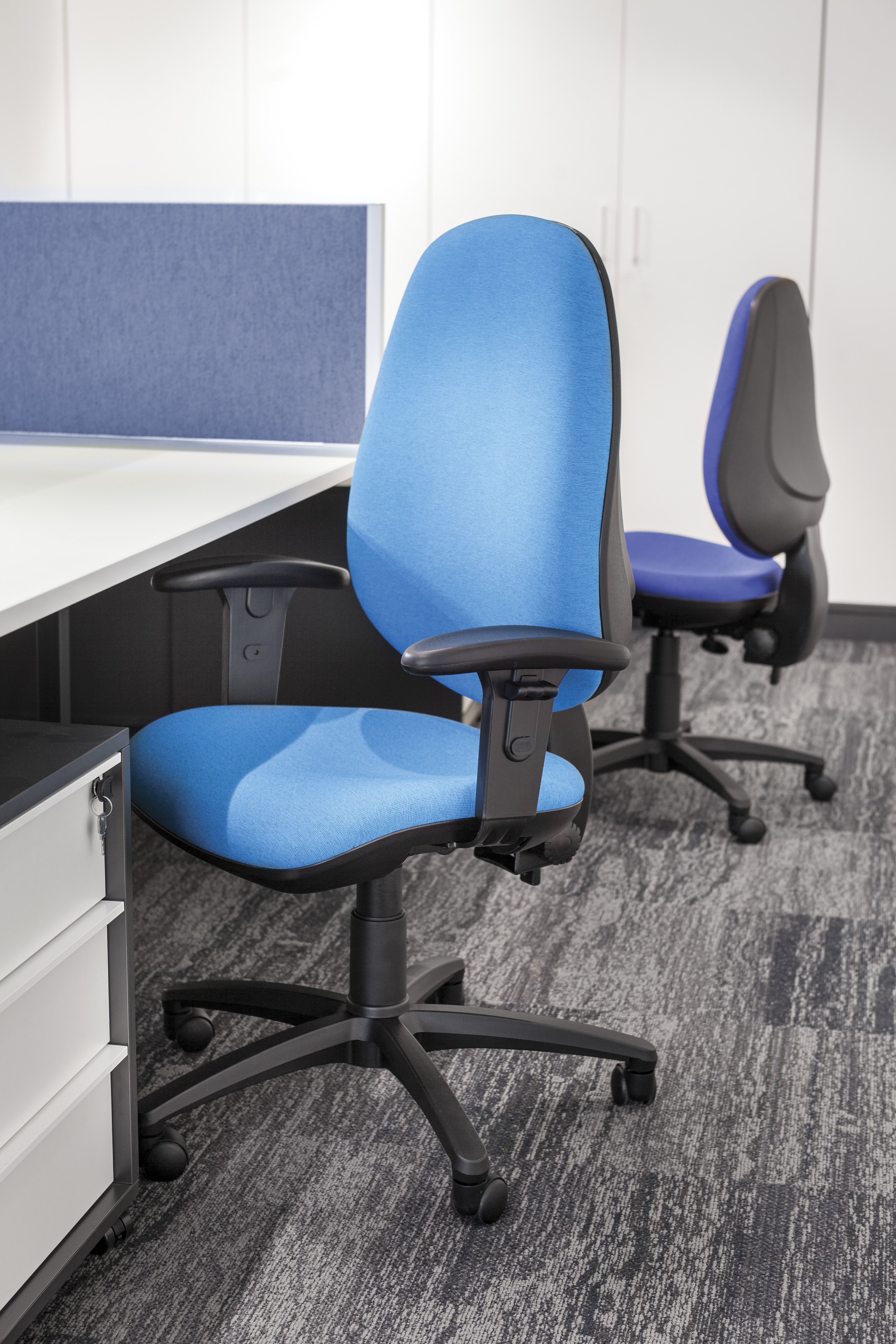 Boston Plus - Healthy Workstations